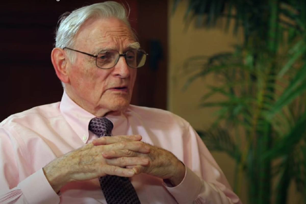 Chi è stato John Goodenough, padre della batteria al litio e Nobel da ...