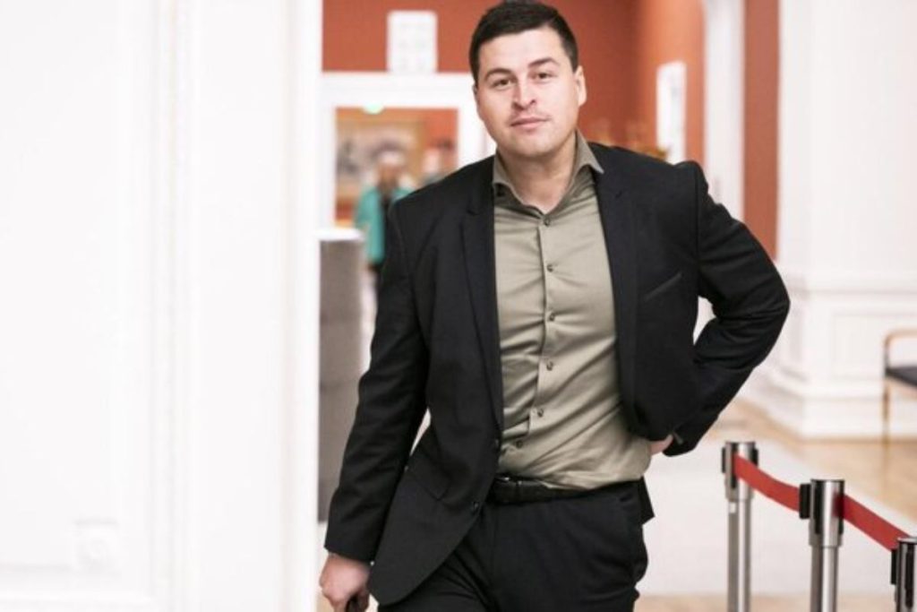 La storia di Mike Fonseca, il politico danese preso di mira per la sua ...